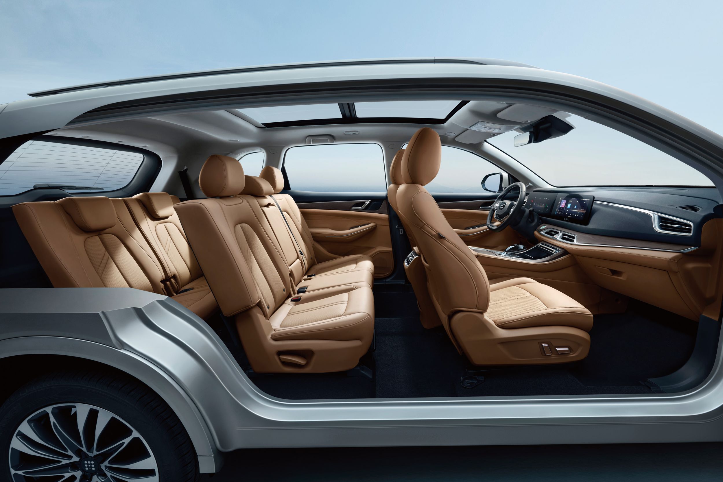 DFSK, η νέα κινεζική φίρμα που έφτασε στην Ελλάδα | Drive